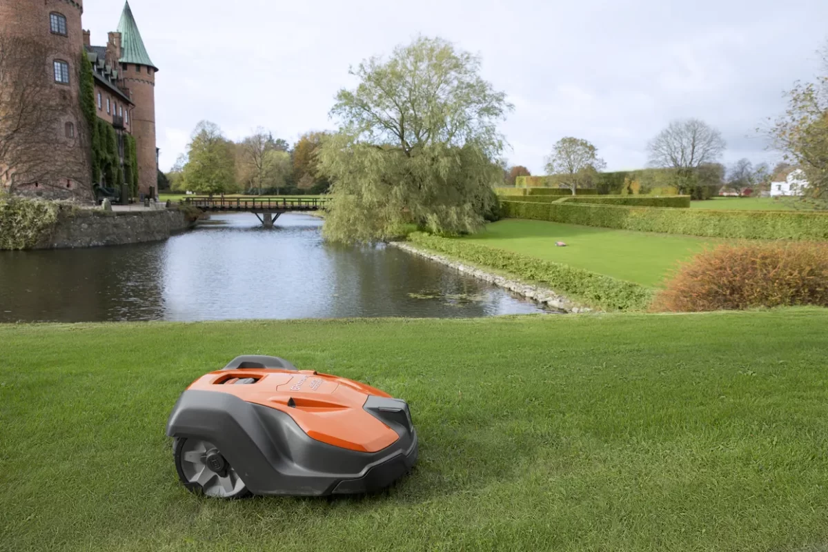 Automower® 520 Husqvarna - Uniforest prodajalna